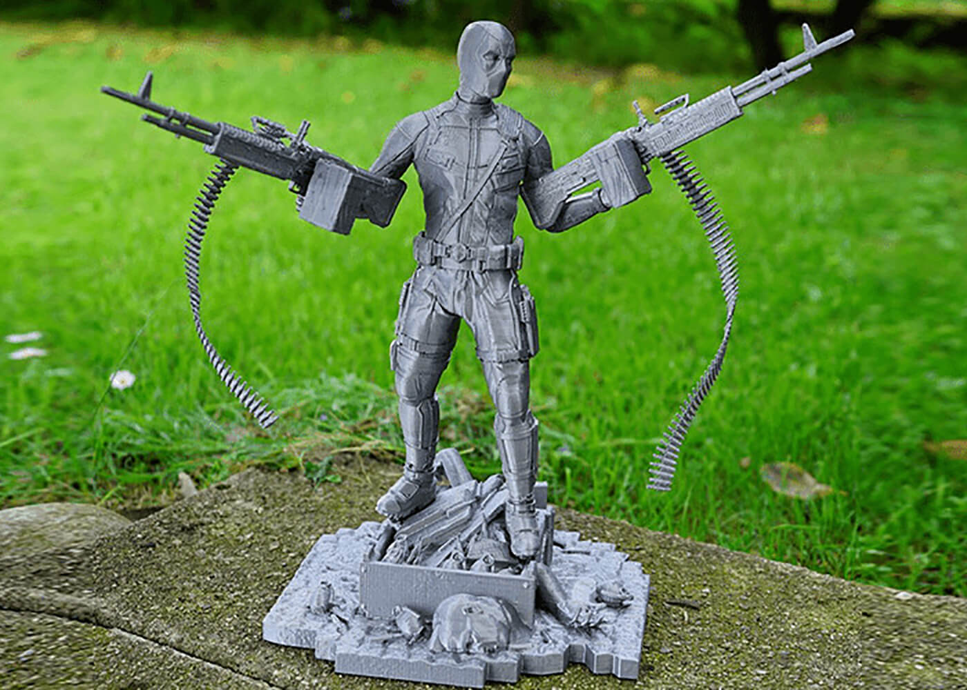 Deadpool Statue - 3D Model by 3DPrintingDesigner