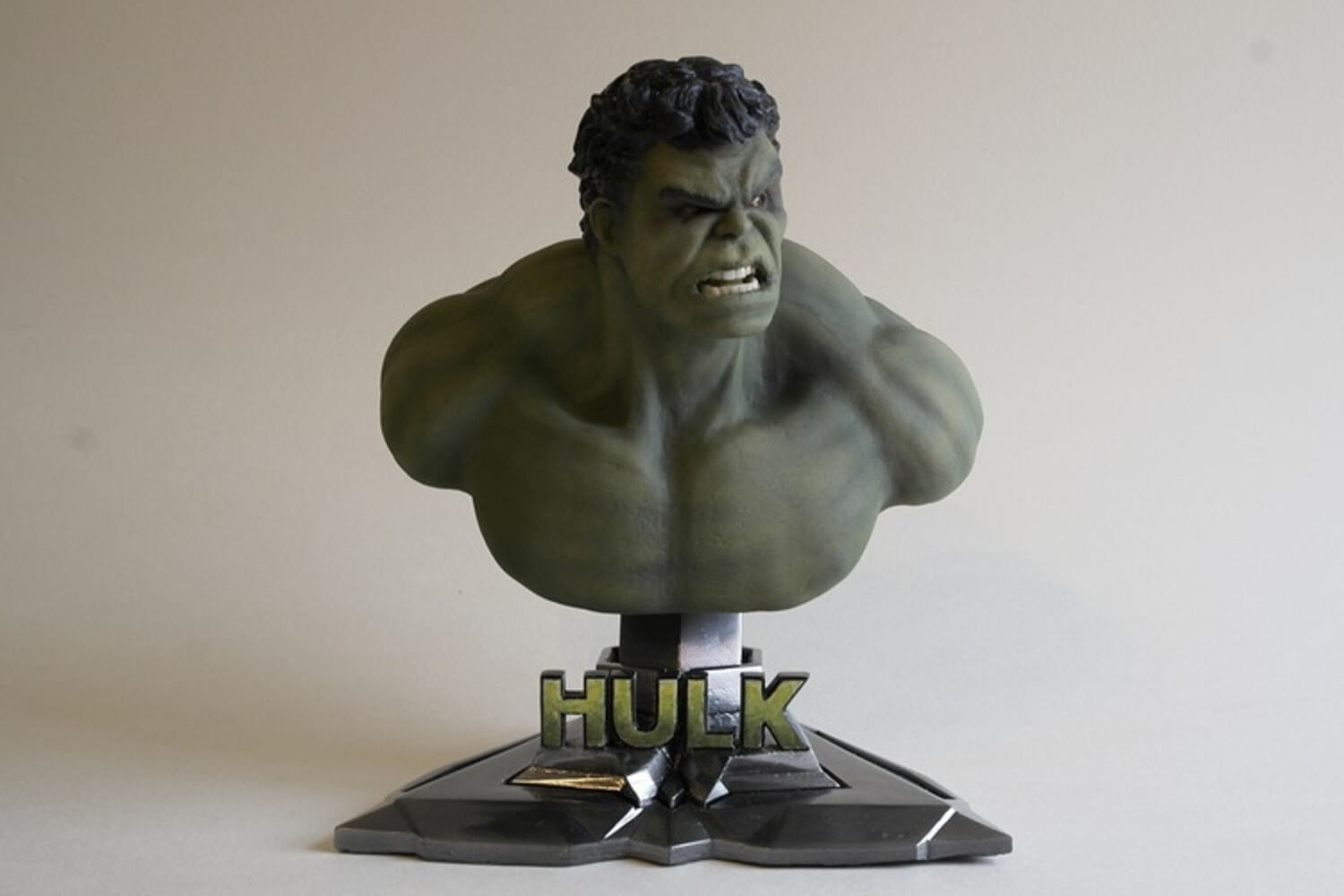 Hulk Bust - 3D Model by 3dprintmodel91