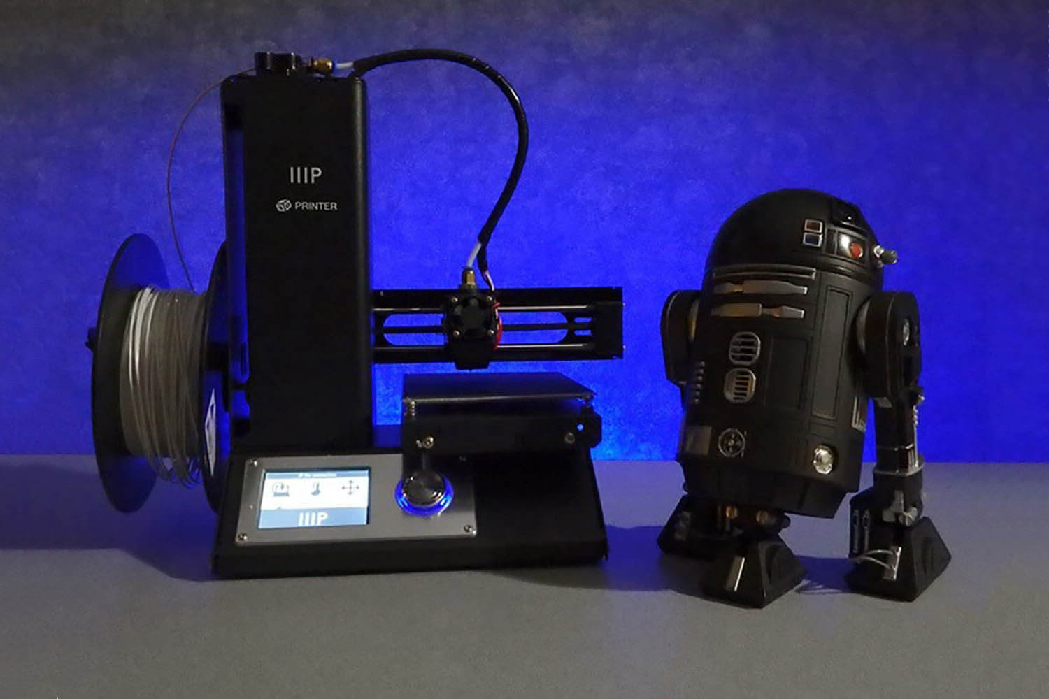 R2-D2 Astromech Droid Replica 3D Model by annwilde88