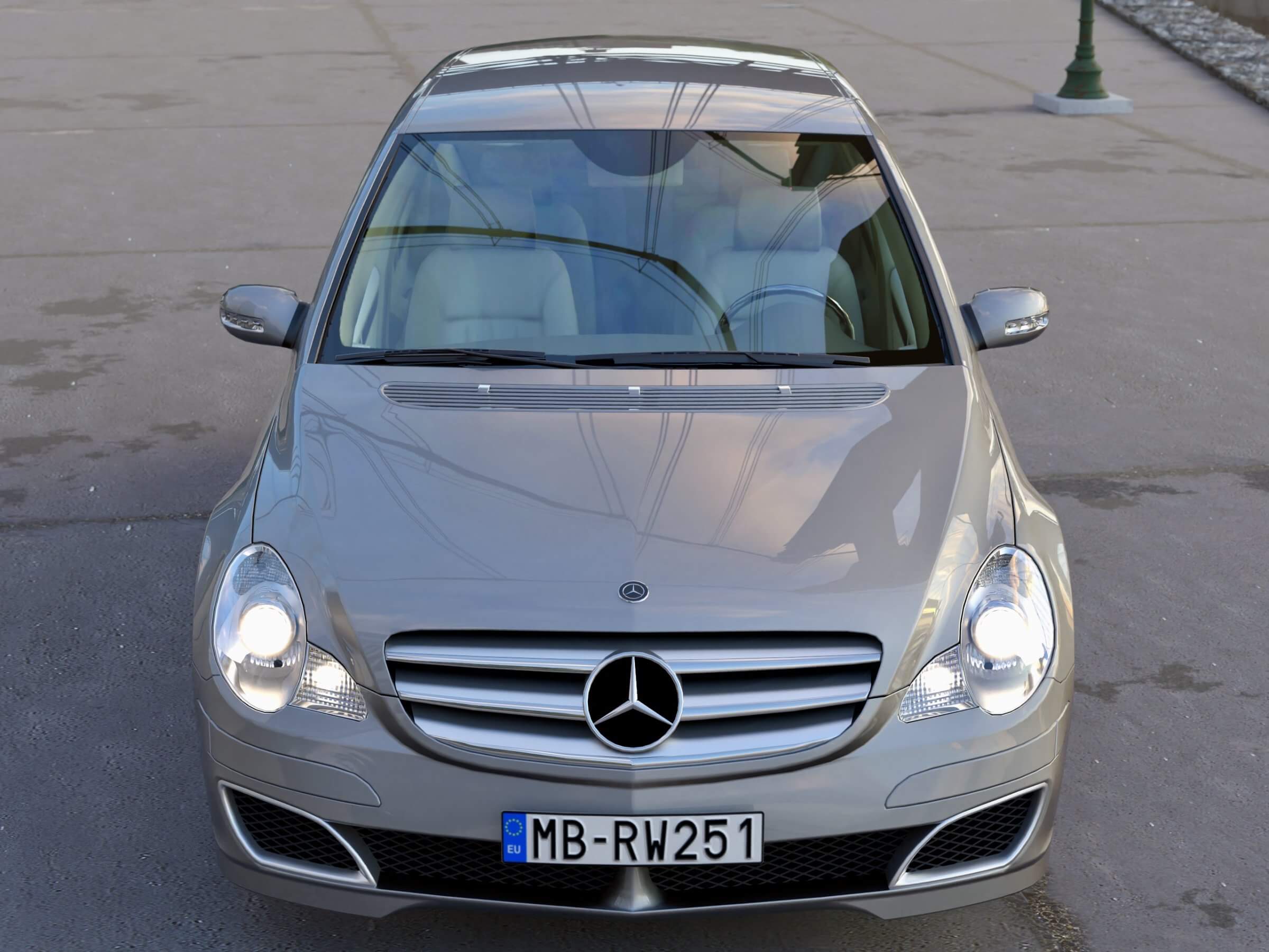 Mercedes-Benz R-Class W251 2006 3D Model by arkviz