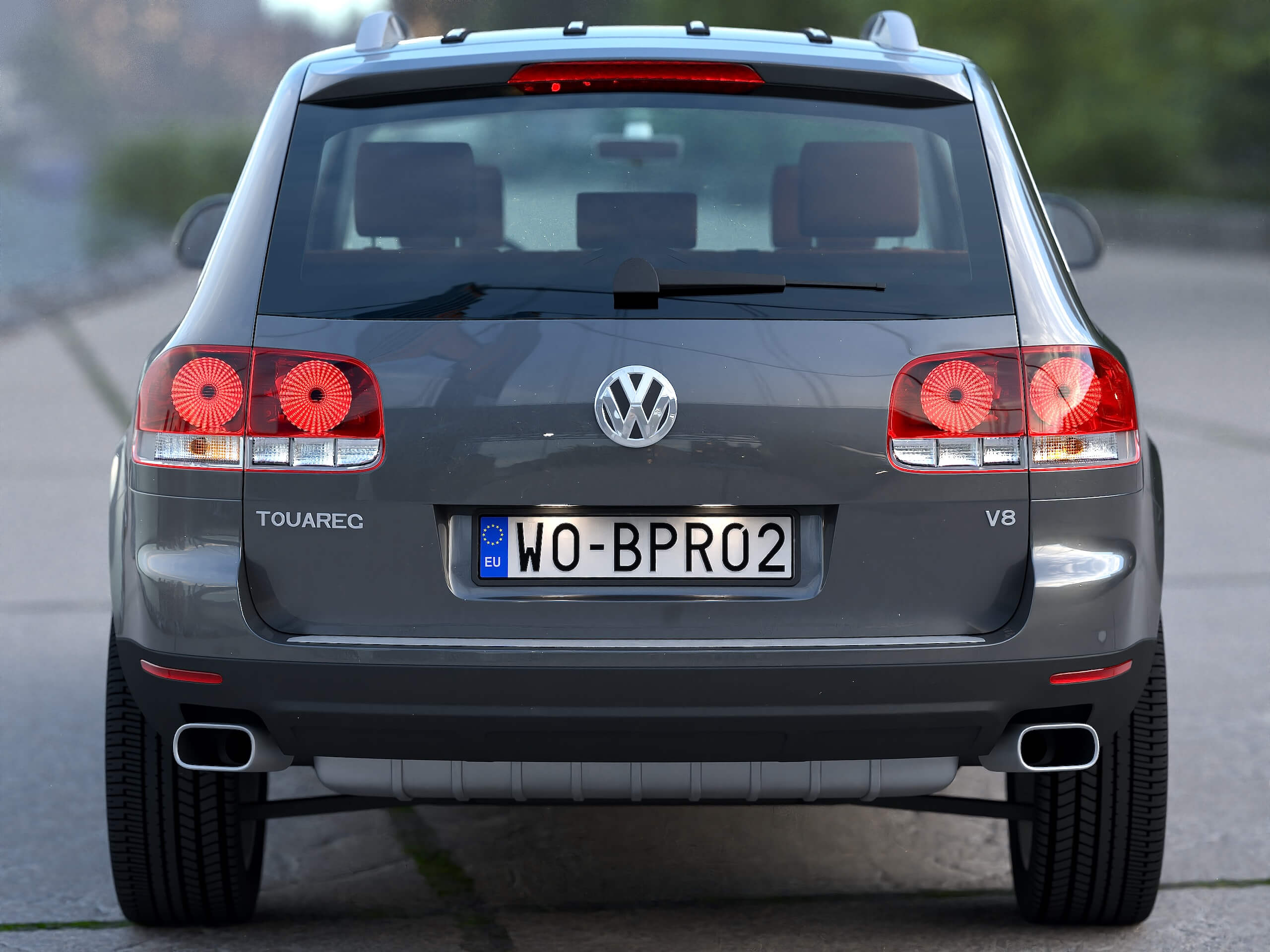 Volkswagen Touareg 2002 - 3D Model by arkviz