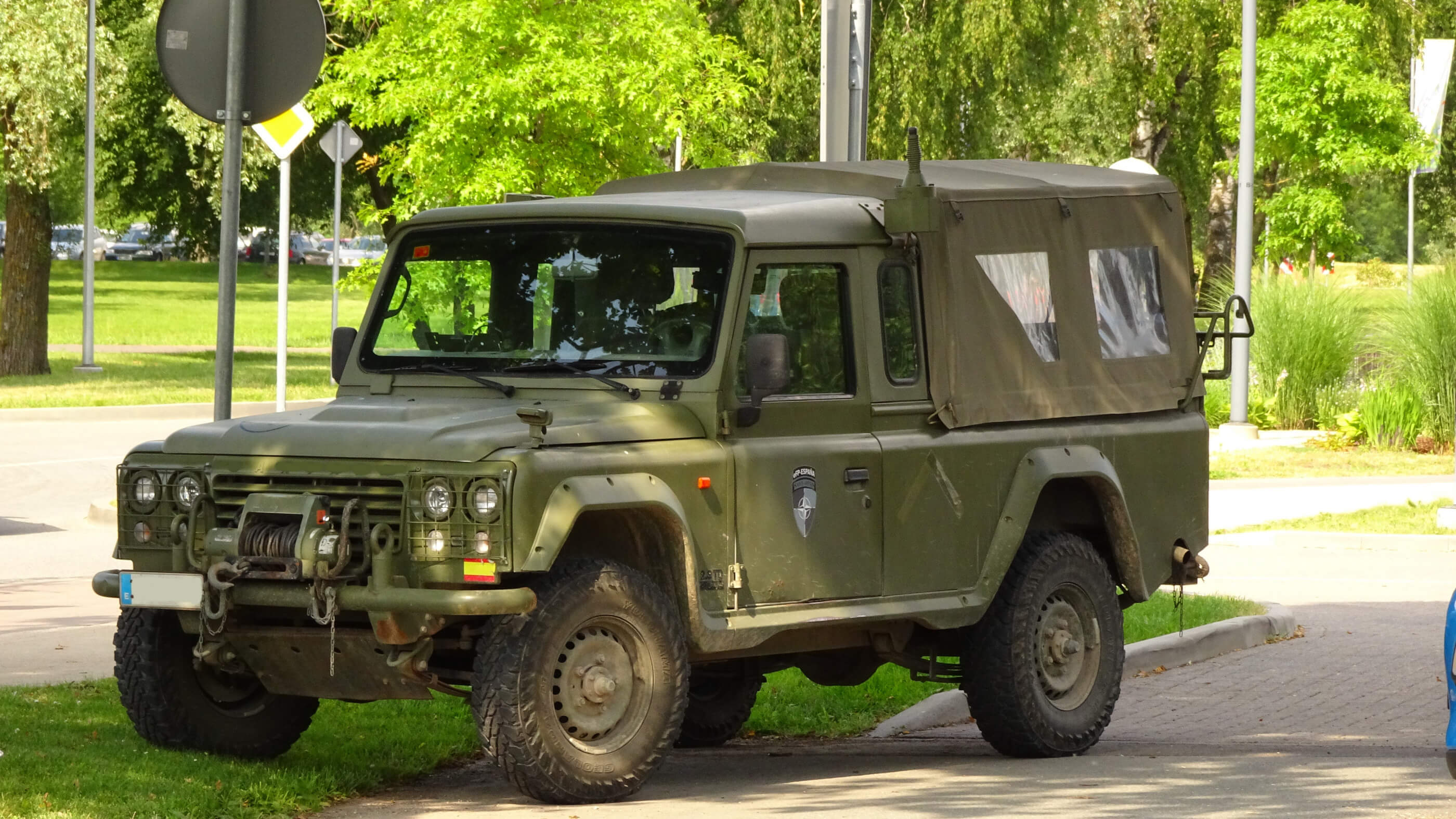 200 Vehicle Photo References + Bonus by artem2004