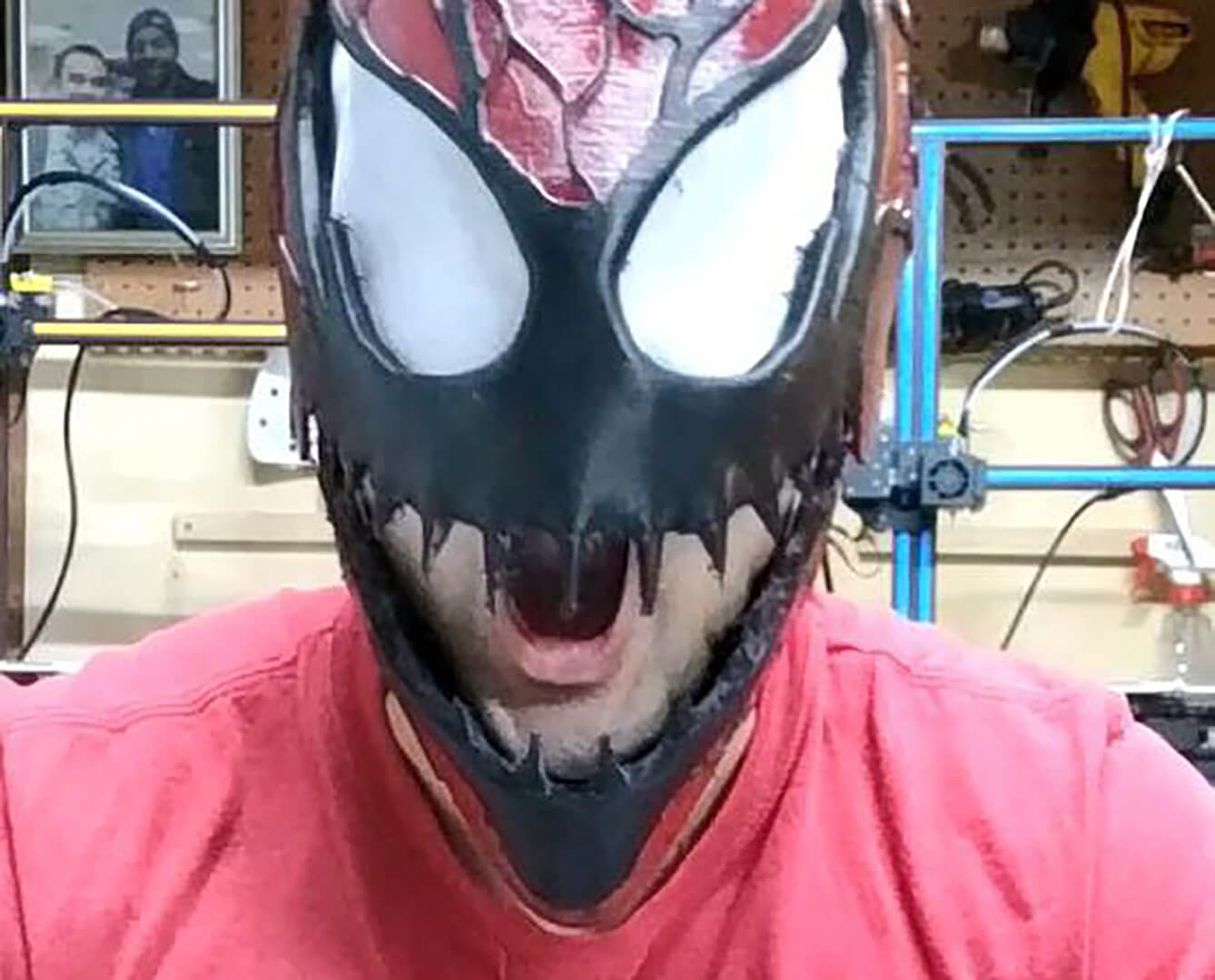 Venom Carnage Mask Halloween Cosplay STL - 3D Model by LisaHenniga