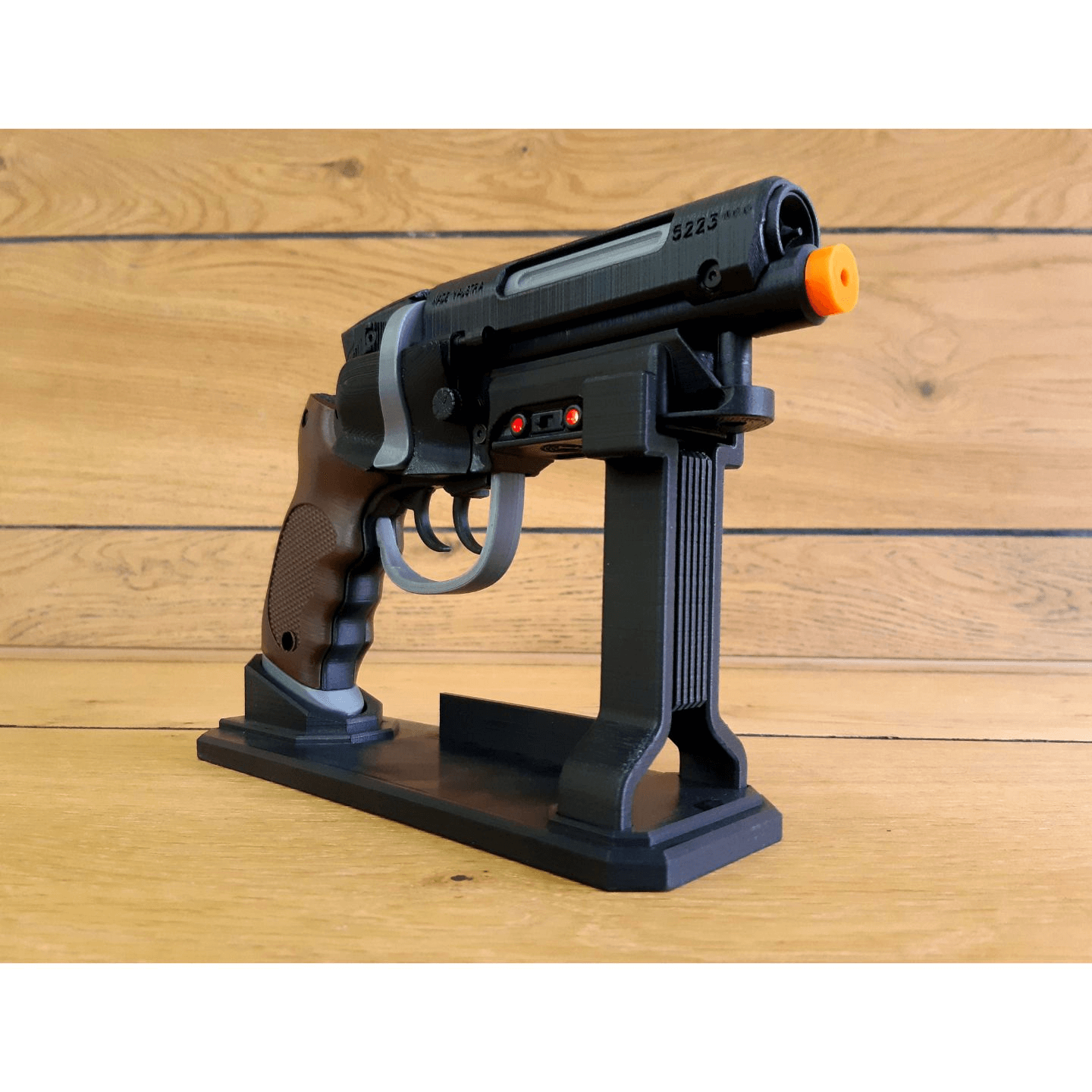 Deckard's Pistol - Blade Runner - Printable 3d model - STL f
