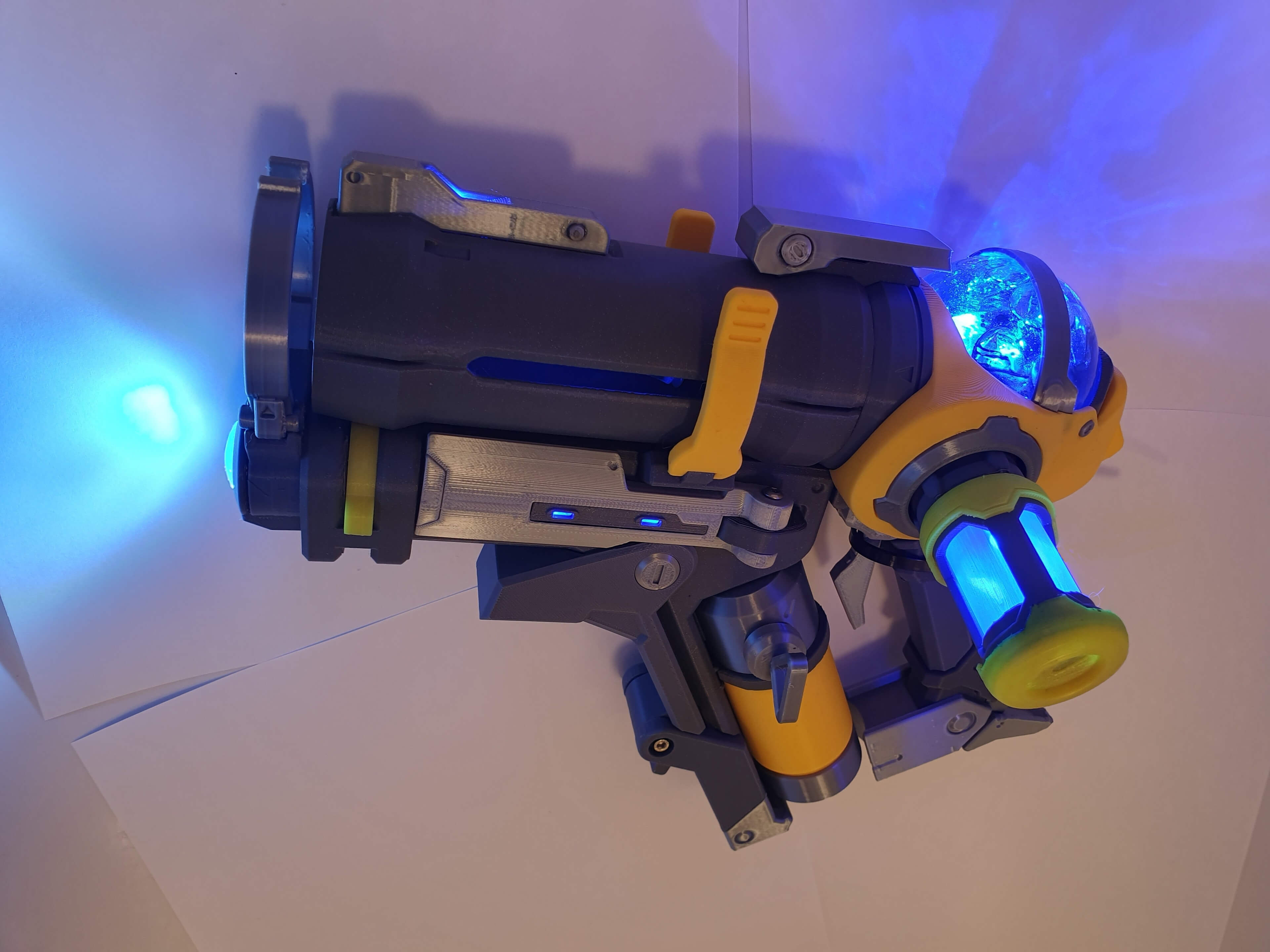 Overwatch Mei Blaster Firefighter Skin - 3D Model by MakerLab