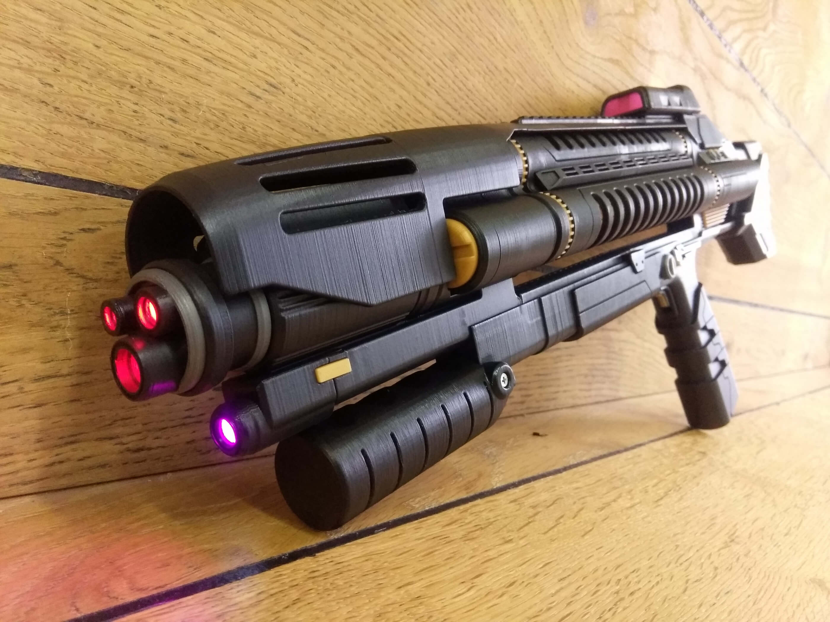 Star Trek Discovery Starfleet Phaser Rifle - 3D Model by MakerLab