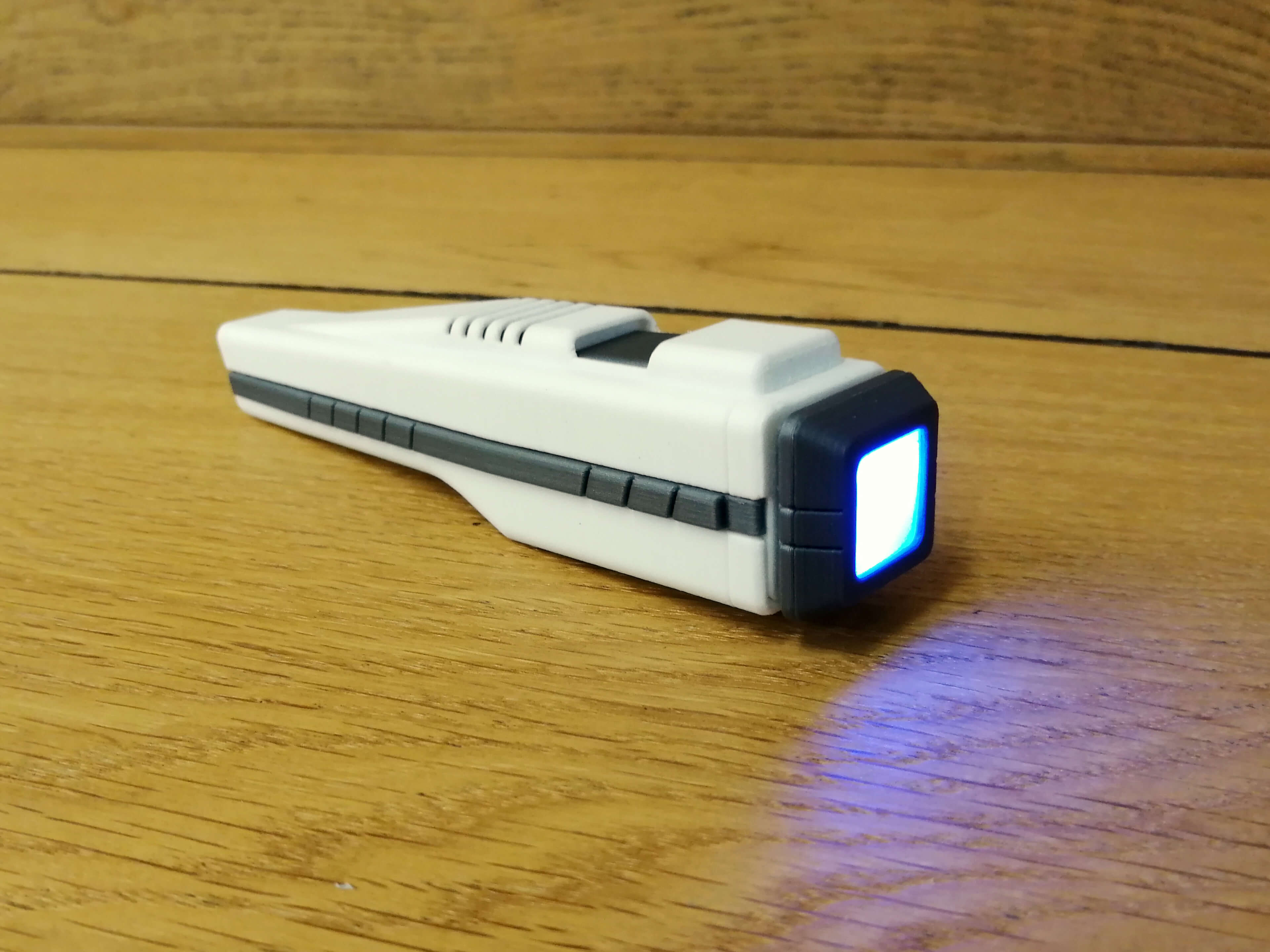 Star Trek Medical Scanner - 3D Model by MakerLab