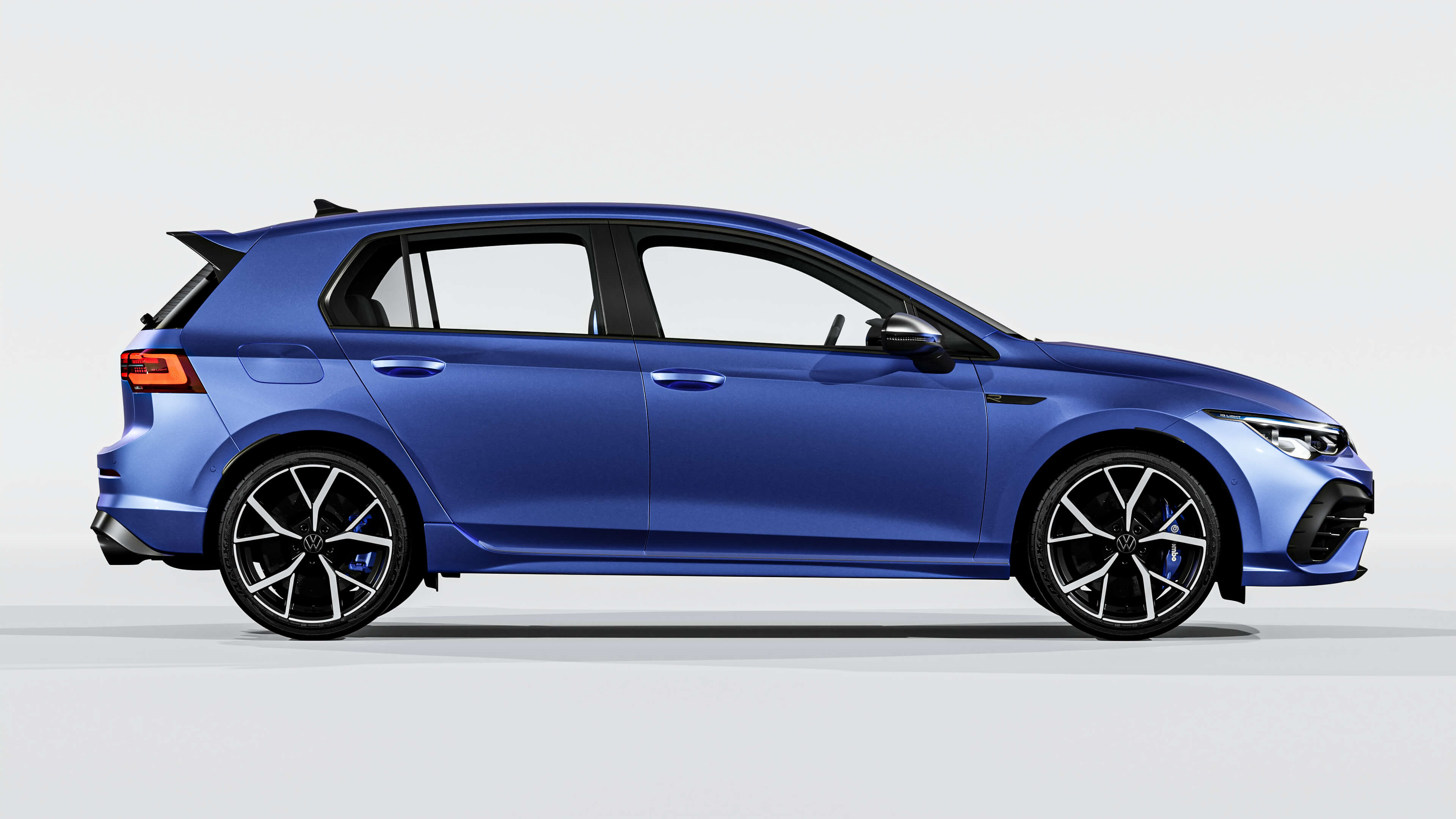 Volkswagen Golf R 2022 - 3D Model by MrGhosts
