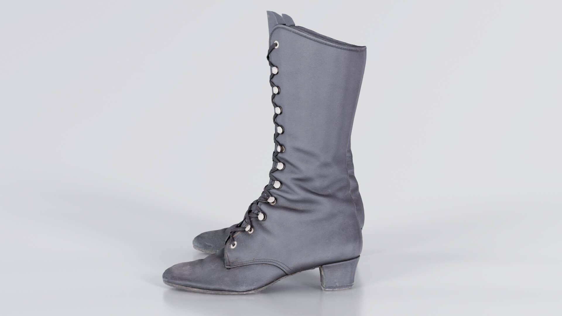 Laced Boot - 3D Model by Polygonal Miniatures