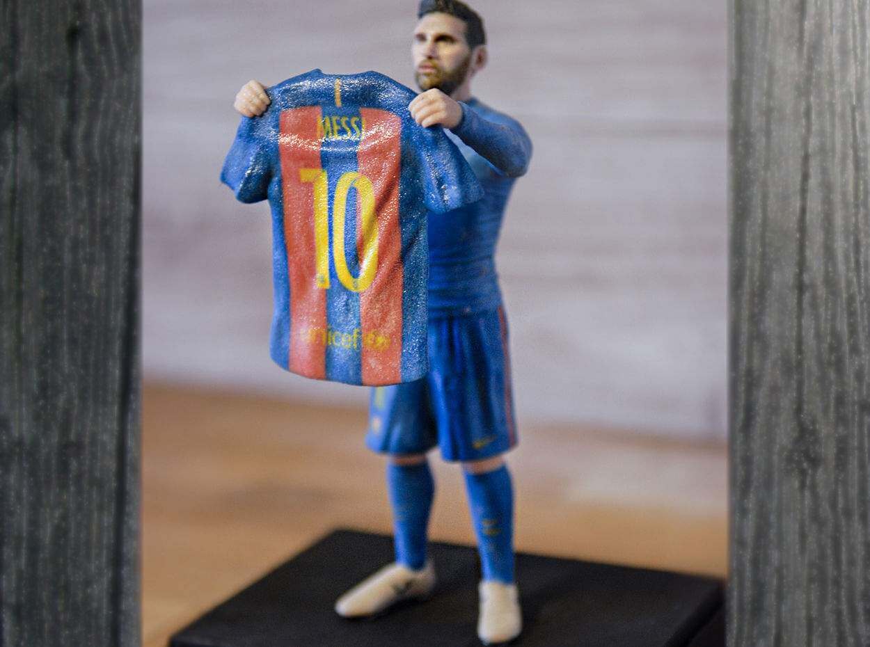 Lionel Messi Figurine (Full Color) - 3D Model by PrintedReality