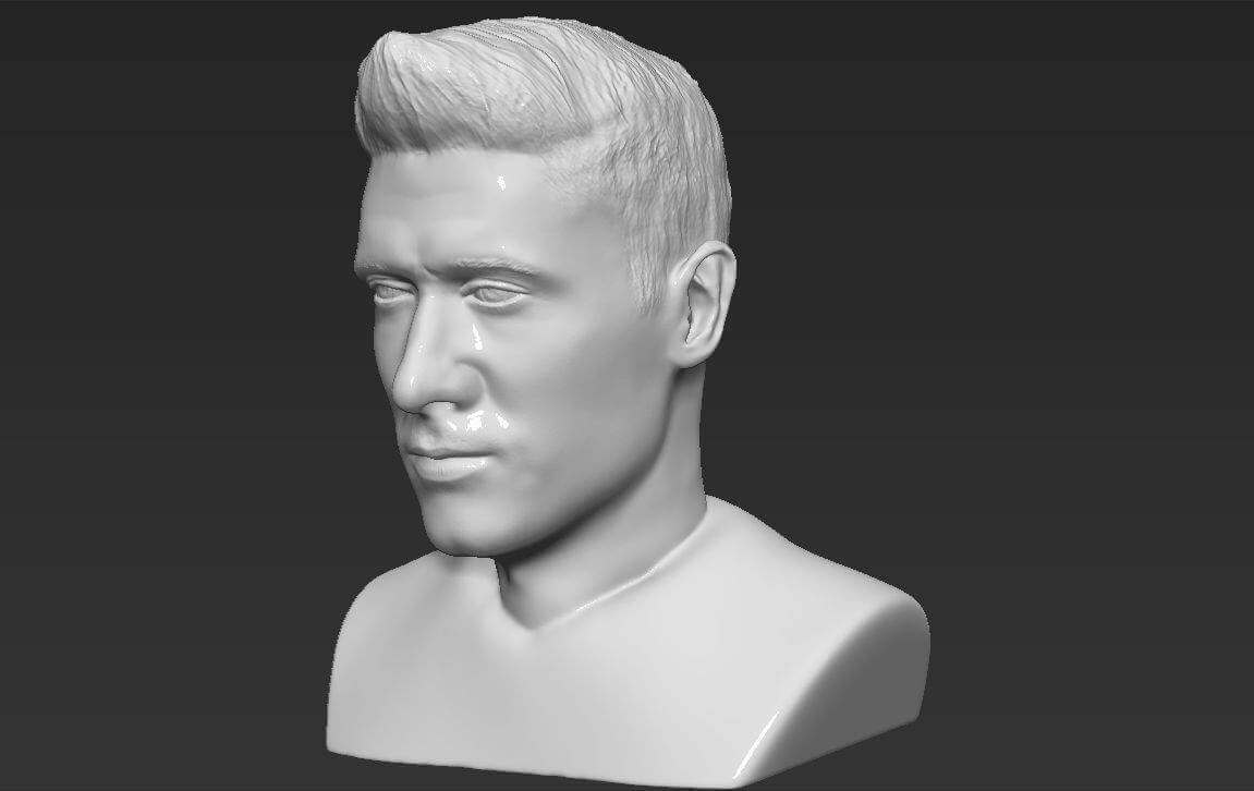 Robert Lewandowski Bust - 3D Model by PrintedReality