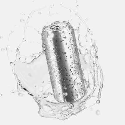 Silver Aluminum Can with Splash - 550ml Soda Drink 3D Model by rebrandy