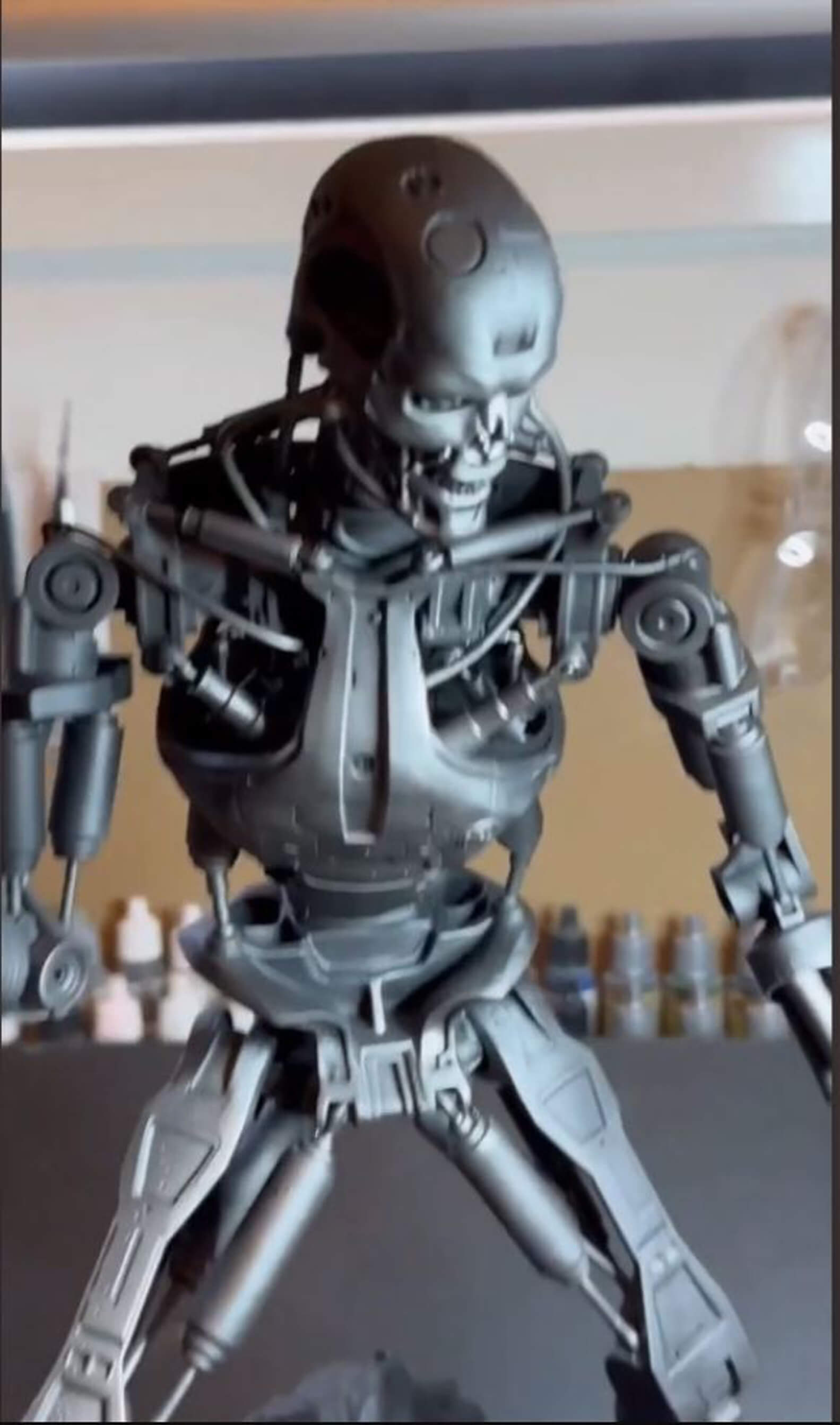 Terminator T-800 Endoskeleton Rekvizit T1 V2 3D Print Model by SKYNET-2029